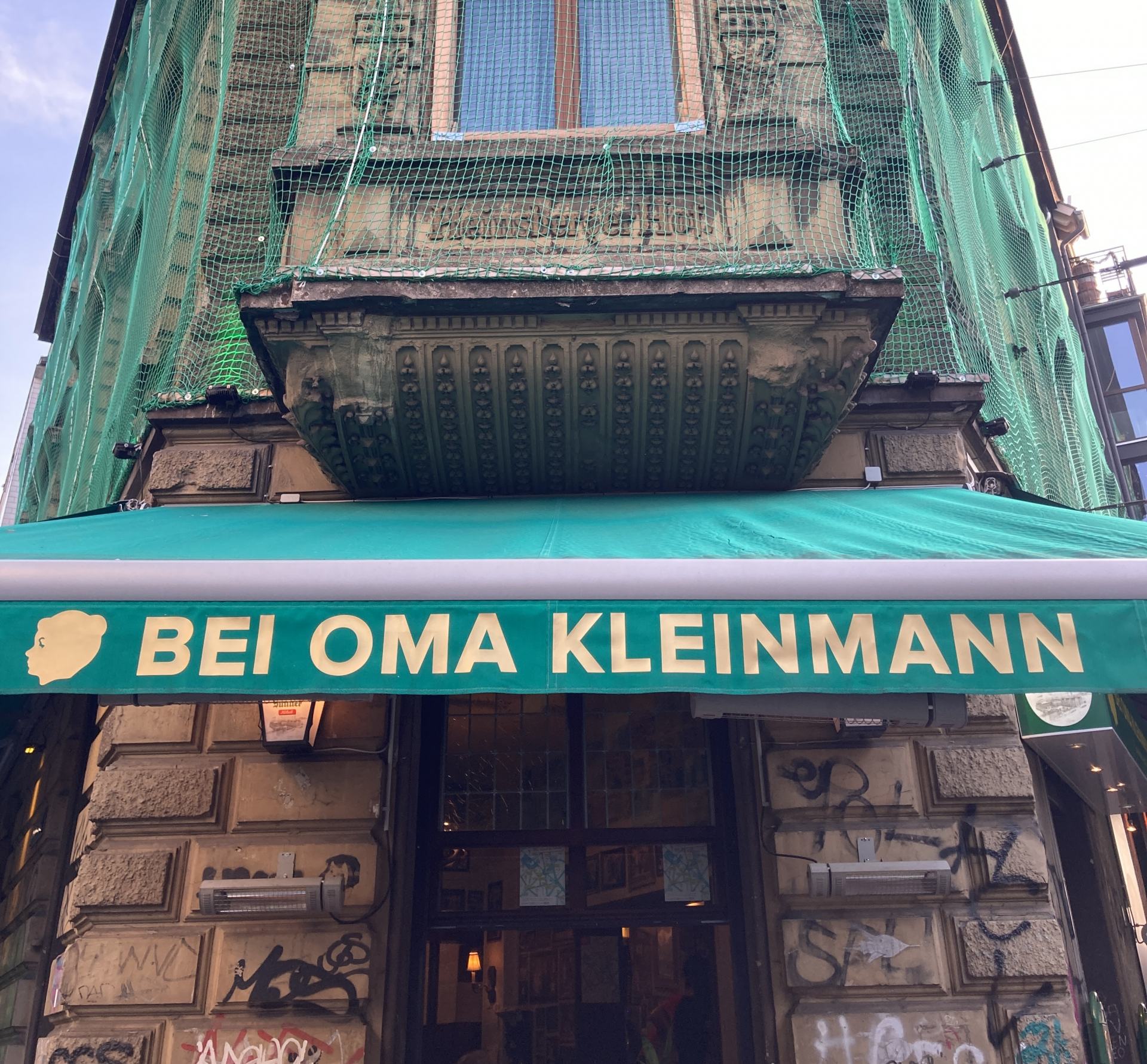 Gourmet&Shot: Bei Oma Kleinmann Köln - Sternestulle